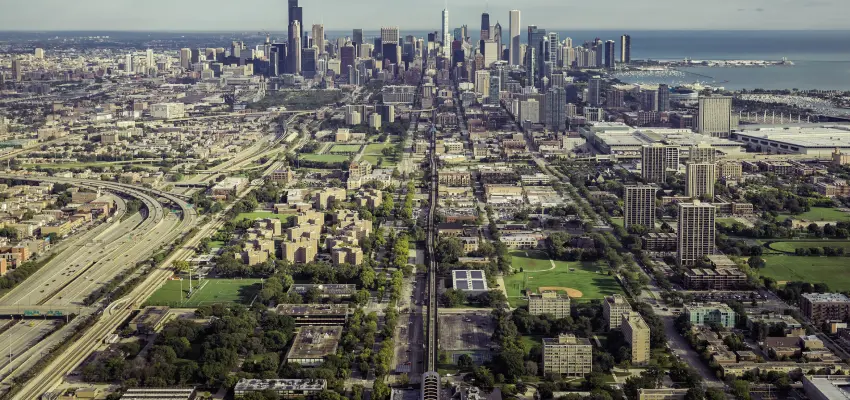 How to Make the Move From the City to the Suburbs | Hollander Storage ...
